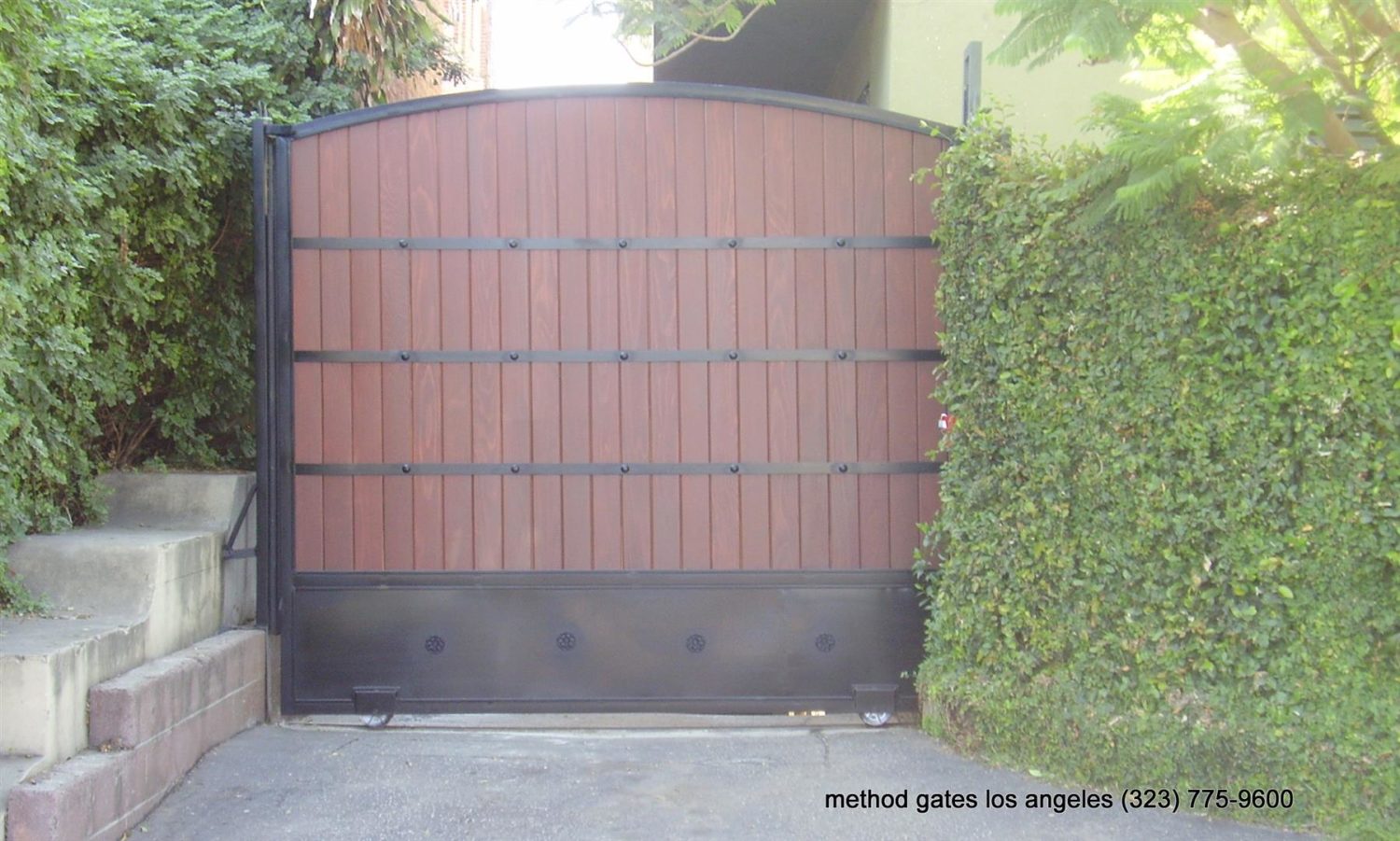 Automatic gate system - secure your property with style