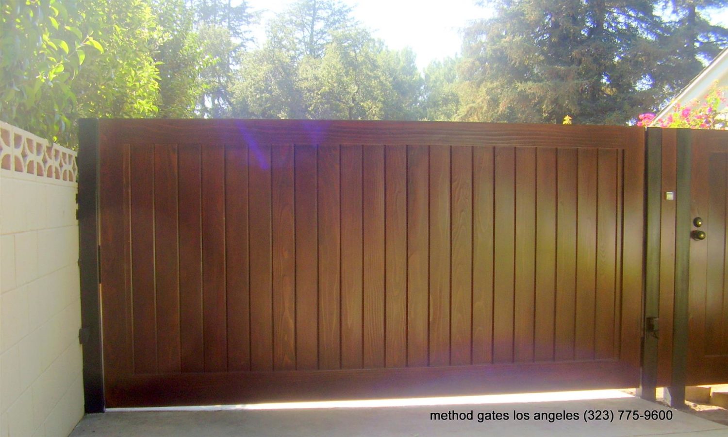 Automatic gate system - secure your property with style