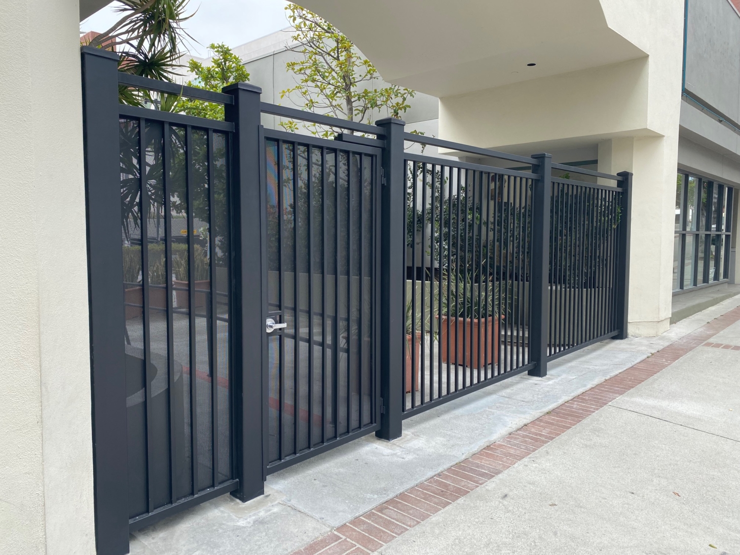 Commercial gates - METHOD - Driveways gates & fences